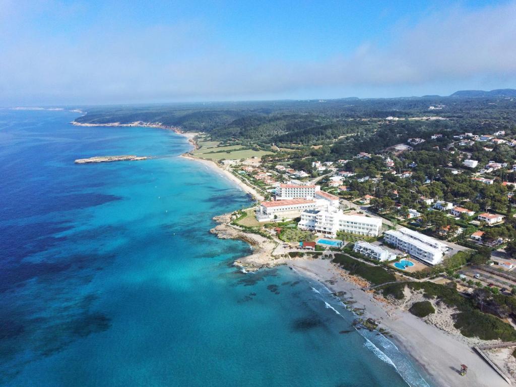 Santo Tomás Holidays Book with simply better informed choices 2025 2026