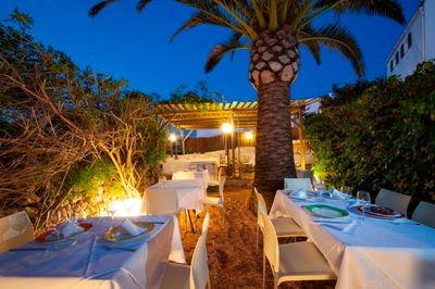 Bars and Restaurants Sant Tomas Menorca | Guide 2015