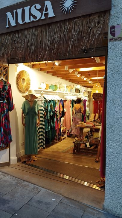 Menorca Shopping Guide - Malls, Outlets and best buys 2026
