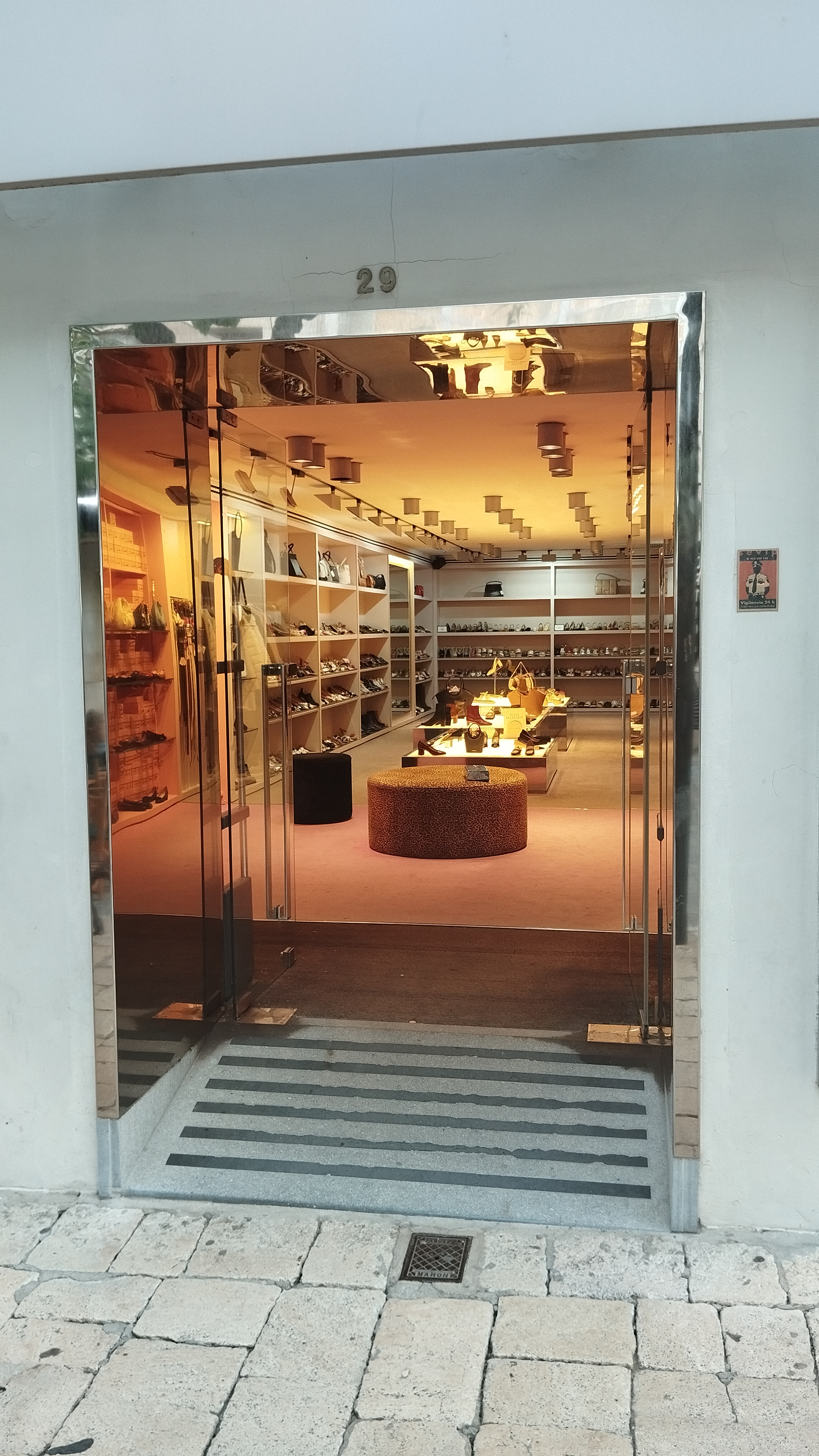Menorca Shopping Guide - Malls, Outlets and best buys 2026